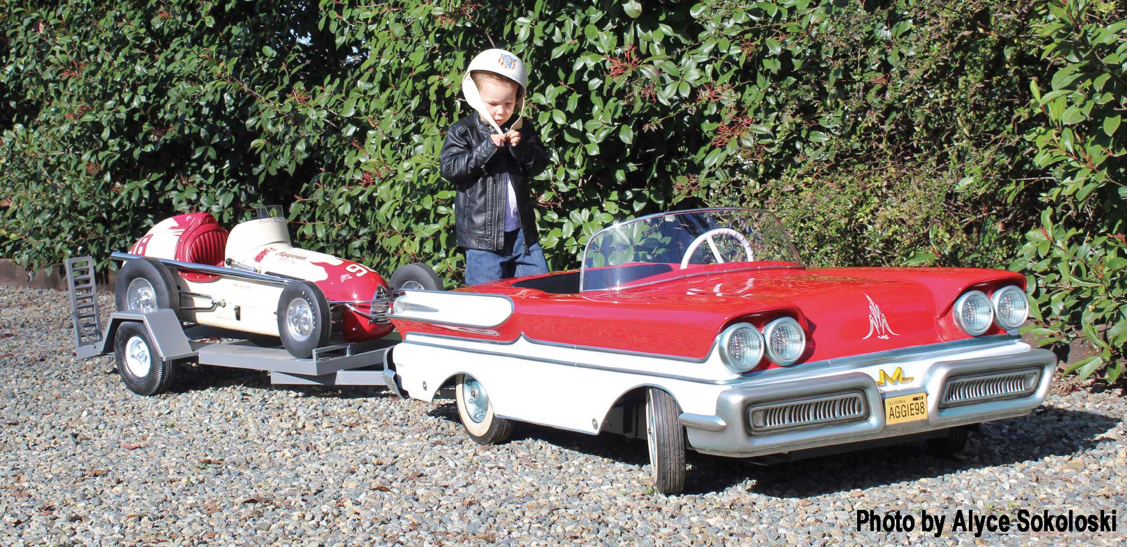 Cover Story: Mini Racing Team | Cruisin' News